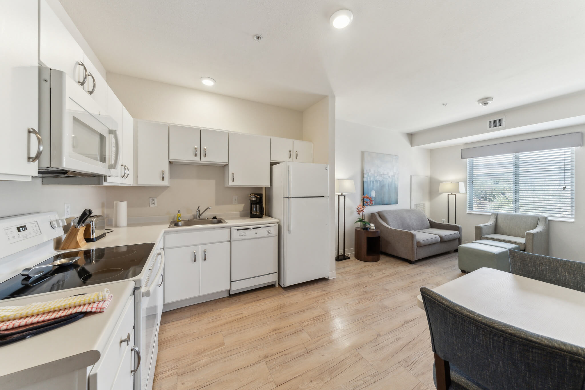 Simplicity at The Rim Apartments for Rent | San Antonio, TX